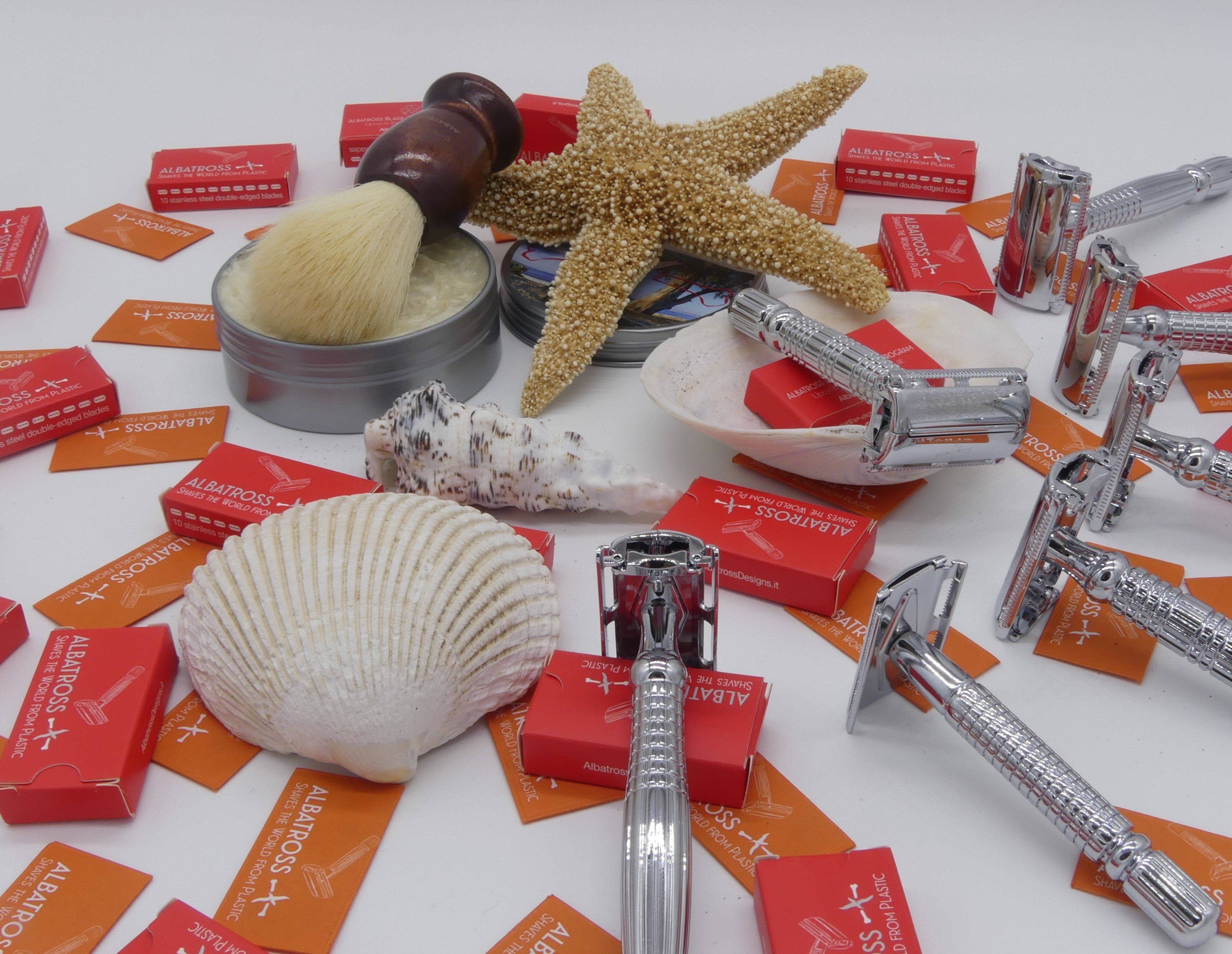 Why Double Edged Safety Razors Shave Better than Multi-blades – Albatross